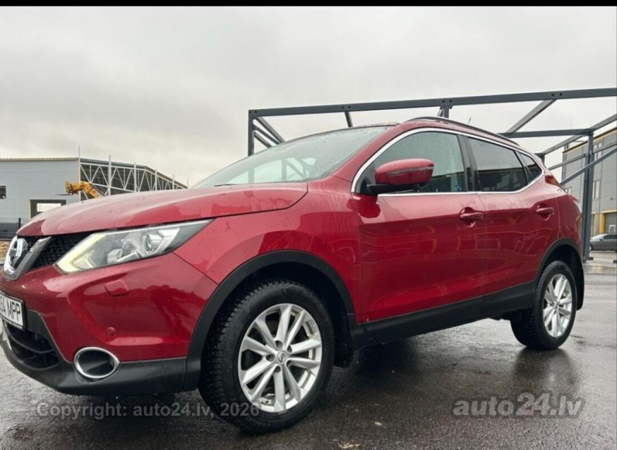 Red Nissan Qashqai 2016 in Tartu, with an engine capacity of 1.20 L and mileage of 143 thousand km for 8500 €, photo 1 on AUTOMOTO.COM.LV