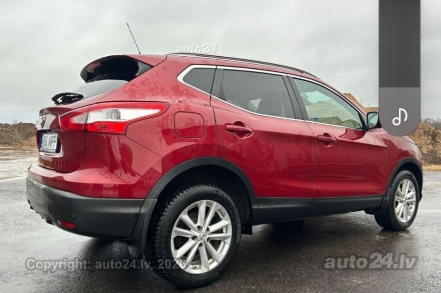 Red Nissan Qashqai 2016 in Tartu, with an engine capacity of 1.20 L and mileage of 143 thousand km for 8500 €, photo 4 on AUTOMOTO.COM.LV