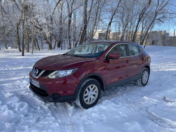Red Nissan Qashqai 2016 in Birzai, with an engine capacity of 1.20 L and mileage of 187 thousand km for 7150 €, photo 1 on AUTOMOTO.COM.LV