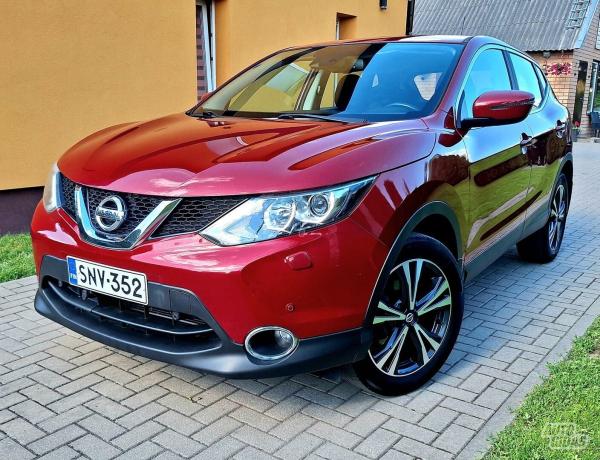 Red Nissan Qashqai 2016 in Radviliskis, with an engine capacity of 1.20 L and mileage of 161 thousand km for 7750 €, photo 2 on AUTOMOTO.COM.LV