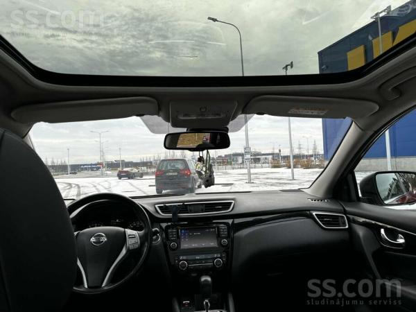 Sarkans Nissan Qashqai 2016 Rīga, ar dzinēja tilpumu 1.20 L un nobraukumu 74 tūkst. km par 9500 €, foto 6 vietnē AUTOMOTO.COM.LV