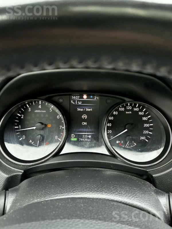 Sarkans Nissan Qashqai 2016 Rīga, ar dzinēja tilpumu 1.20 L un nobraukumu 74 tūkst. km par 9500 €, foto 8 vietnē AUTOMOTO.COM.LV