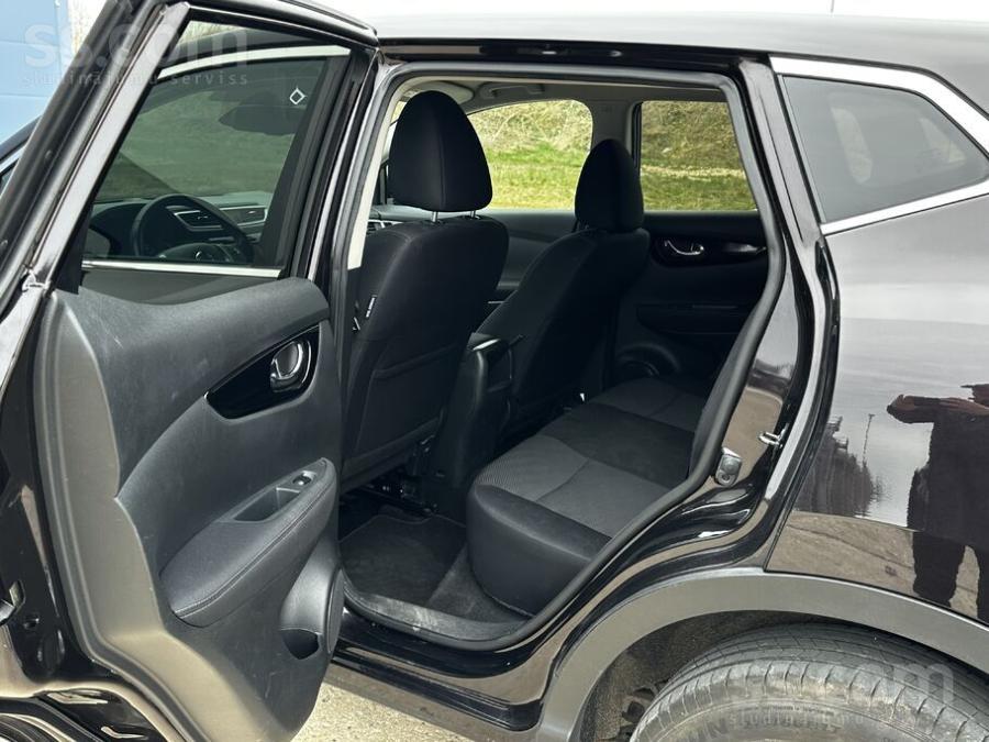 Sarkans Nissan Qashqai 2016 Rīga, ar dzinēja tilpumu 1.20 L un nobraukumu 81 tūkst. km par 8690 €, foto 19 vietnē AUTOMOTO.COM.LV