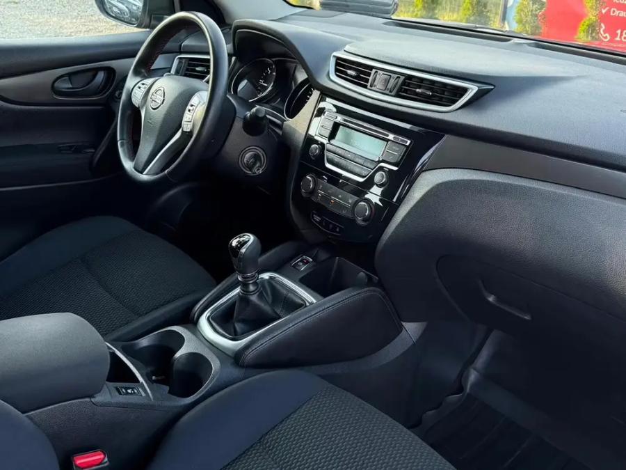 Sarkans Nissan Qashqai 2016 Jelgava, ar dzinēja tilpumu 1.50 L un nobraukumu 277 tūkst. km par 8200 €, foto 18 vietnē AUTOMOTO.COM.LV