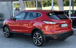 Red Nissan Qashqai 2016 in Radviliskis, with an engine capacity of 1.20 L and mileage of 131 thousand km for 8200 €, photo 11 on AUTOMOTO.COM.LV