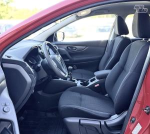 Red Nissan Qashqai 2016 in Radviliskis, with an engine capacity of 1.20 L and mileage of 131 thousand km for 8200 €, photo 21 on AUTOMOTO.COM.LV