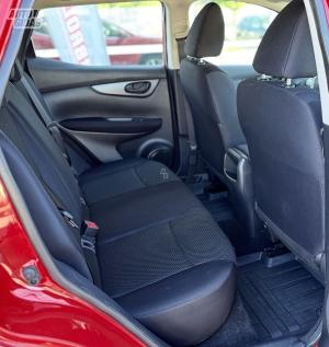 Red Nissan Qashqai 2016 in Radviliskis, with an engine capacity of 1.20 L and mileage of 131 thousand km for 8200 €, photo 29 on AUTOMOTO.COM.LV