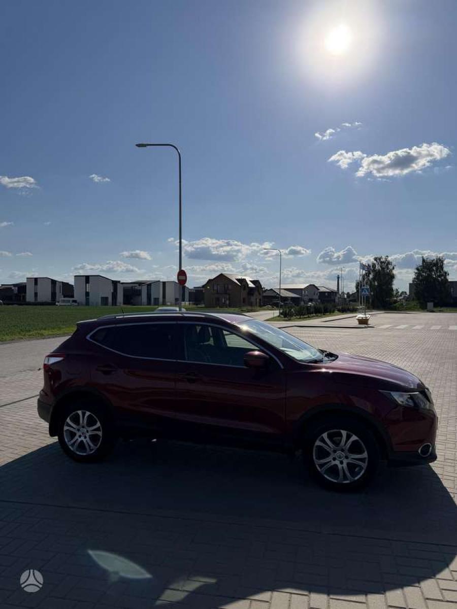 Sarkans Nissan Qashqai 2016 Kauņa, ar dzinēja tilpumu 1.20 L un nobraukumu 140 tūkst. km par 9400 €, foto 12 vietnē AUTOMOTO.COM.LV