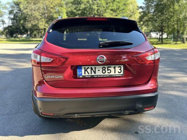 Красный Ниссан Кашкай 2016 в Юрмала, объемом двигателя 1.20 л и пробегом 130 тыс. км за 8200 €, фото 9 на AUTOMOTO.COM.LV