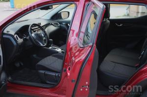 Sarkans Nissan Qashqai 2016 Ogre, ar dzinēja tilpumu 1.20 L un nobraukumu 174 tūkst. km par 8490 €, foto 4 vietnē AUTOMOTO.COM.LV