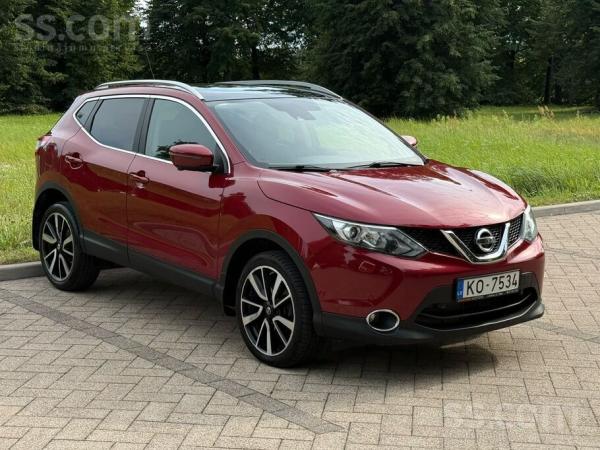 Красный Ниссан Кашкай 2016 в Рига, объемом двигателя 1.20 л и пробегом 126 тыс. км за 8590 €, фото 2 на AUTOMOTO.COM.LV