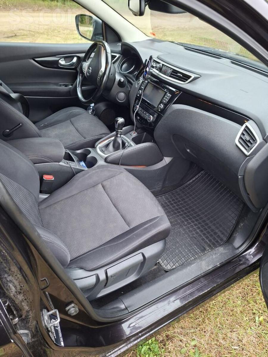 Sarkans Nissan Qashqai 2016 Rīga, ar dzinēja tilpumu 1.50 L un nobraukumu 235 tūkst. km par 7300 €, foto 6 vietnē AUTOMOTO.COM.LV