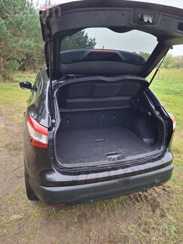 Sarkans Nissan Qashqai 2016 Rīga, ar dzinēja tilpumu 1.50 L un nobraukumu 235 tūkst. km par 7300 €, foto 7 vietnē AUTOMOTO.COM.LV
