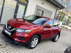 Red Nissan Qashqai 2017 in Riga, with an engine capacity of 1.20 L and mileage of 96 thousand km for 10000 €, photo 7 on AUTOMOTO.COM.LV