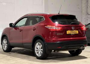 Red Nissan Qashqai 2017 in Klaipeda, with an engine capacity of 1.20 L and mileage of 124 thousand km for 10900 €, photo 28 on AUTOMOTO.COM.LV