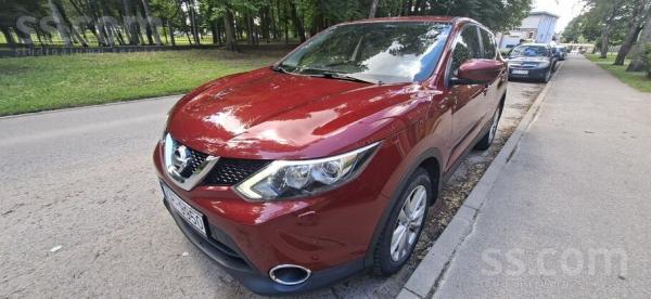 Red Nissan Qashqai 2017 in Riga, with an engine capacity of 1.20 L and mileage of 145 thousand km for 7400 €, photo 10 on AUTOMOTO.COM.LV