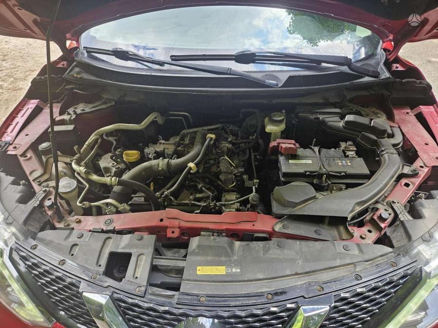 Sarkans Nissan Qashqai 2017 Viļņa, ar dzinēja tilpumu 1.20 L un nobraukumu 139 tūkst. km par 8000 €, foto 6 vietnē AUTOMOTO.COM.LV