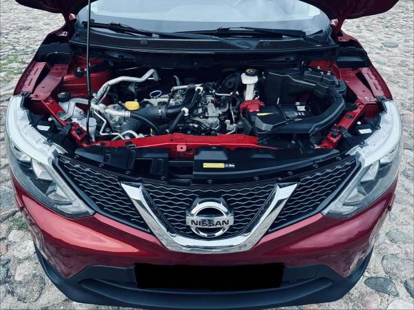 Red Nissan Qashqai 2017 in Telschi, with an engine capacity of 1.20 L and mileage of 125 thousand km for 7654 €, photo 9 on AUTOMOTO.COM.LV