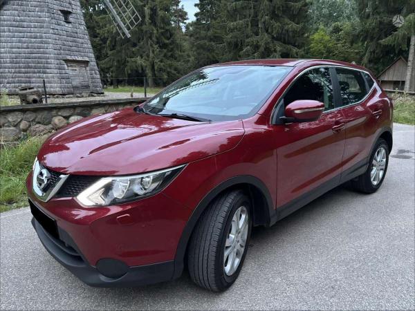 Red Nissan Qashqai 2017 in Telschi, with an engine capacity of 1.20 L and mileage of 125 thousand km for 7654 €, photo 11 on AUTOMOTO.COM.LV