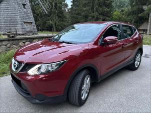 Red Nissan Qashqai 2017 in Telschi, with an engine capacity of 1.20 L and mileage of 125 thousand km for 7654 €, photo 11 on AUTOMOTO.COM.LV