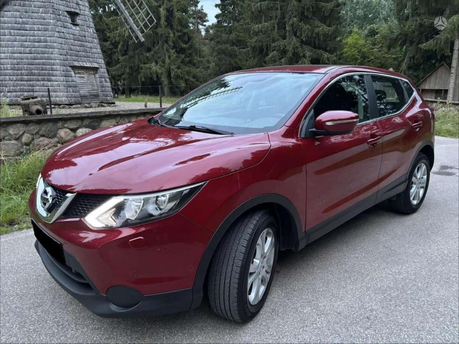 Red Nissan Qashqai 2017 in Telschi, with an engine capacity of 1.20 L and mileage of 125 thousand km for 7654 €, photo 11 on AUTOMOTO.COM.LV