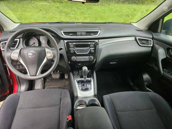 Sarkans Nissan Qashqai 2017 Viļņa, ar dzinēja tilpumu 1.20 L un nobraukumu 139 tūkst. km par 6900 €, foto 6 vietnē AUTOMOTO.COM.LV