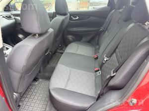 Красный Ниссан Кашкай 2017 в Рига, объемом двигателя 1.60 л и пробегом 73 тыс. км за 12800 €, фото 9 на AUTOMOTO.COM.LV