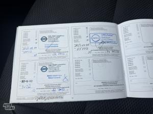 Red Nissan Qashqai 2017 in Vilnius, with an engine capacity of 1.20 L and mileage of 90 thousand km for 9999 €, photo 25 on AUTOMOTO.COM.LV