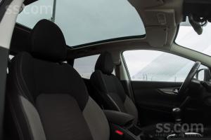 Red Nissan Qashqai 2018 in Riga, with an engine capacity of 1.20 L and mileage of 0 thousand km for 11550 €, photo 23 on AUTOMOTO.COM.LV