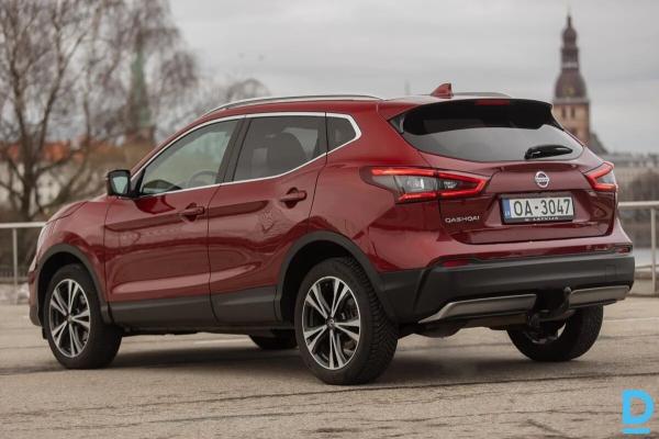Sarkans Nissan Qashqai 2018 Rīga, ar dzinēja tilpumu 1.20 L un nobraukumu 174 tūkst. km par 11550 €, foto 4 vietnē AUTOMOTO.COM.LV