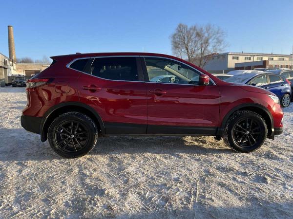 Sarkans Nissan Qashqai 2018 Šauļi, ar dzinēja tilpumu 1.20 L un nobraukumu 190 tūkst. km par 9650 €, foto 8 vietnē AUTOMOTO.COM.LV
