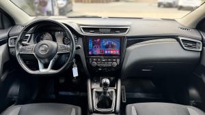 Red Nissan Qashqai 2018 in Radviliskis, with an engine capacity of 1.20 L and mileage of 210 thousand km for 10950 €, photo 18 on AUTOMOTO.COM.LV