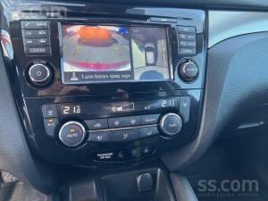 Red Nissan Qashqai 2018 in Riga, with an engine capacity of 1.20 L and mileage of 94 thousand km for 11290 €, photo 14 on AUTOMOTO.COM.LV