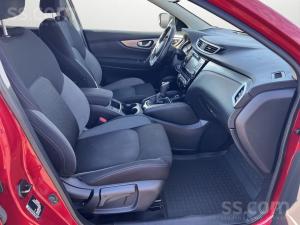 Red Nissan Qashqai 2018 in Riga, with an engine capacity of 1.20 L and mileage of 94 thousand km for 11290 €, photo 15 on AUTOMOTO.COM.LV