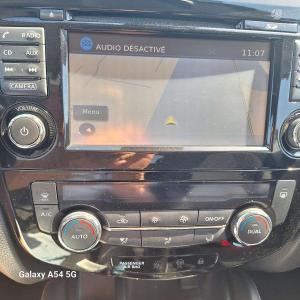 Red Nissan Qashqai 2018 in Taurage, with an engine capacity of 1.60 L and mileage of 186 thousand km for 10999 €, photo 14 on AUTOMOTO.COM.LV