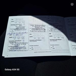 Red Nissan Qashqai 2018 in Taurage, with an engine capacity of 1.60 L and mileage of 186 thousand km for 10999 €, photo 17 on AUTOMOTO.COM.LV
