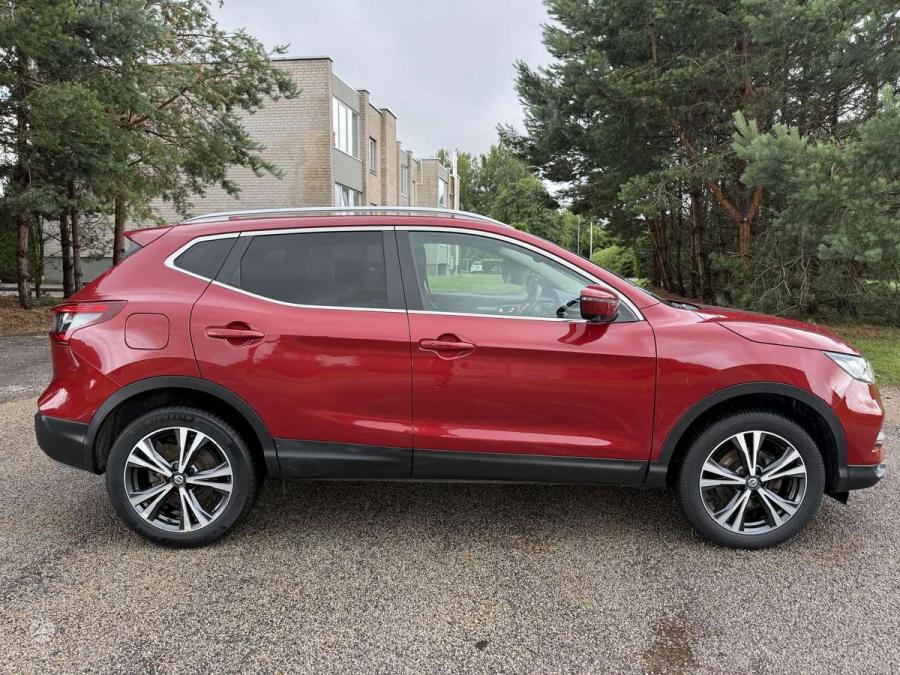 Sarkans Nissan Qashqai 2018 Tauragė, ar dzinēja tilpumu 1.60 L un nobraukumu 148 tūkst. km par 12500 €, foto 10 vietnē AUTOMOTO.COM.LV