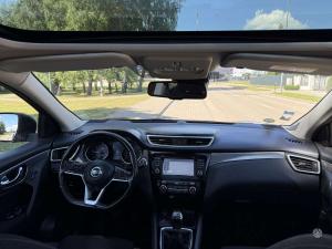 Sarkans Nissan Qashqai 2018 Tauragė, ar dzinēja tilpumu 1.60 L un nobraukumu 148 tūkst. km par 12500 €, foto 18 vietnē AUTOMOTO.COM.LV