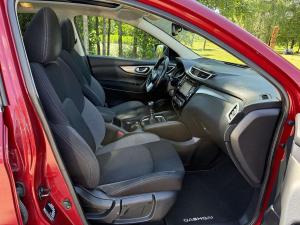Sarkans Nissan Qashqai 2018 Tauragė, ar dzinēja tilpumu 1.60 L un nobraukumu 148 tūkst. km par 12500 €, foto 20 vietnē AUTOMOTO.COM.LV