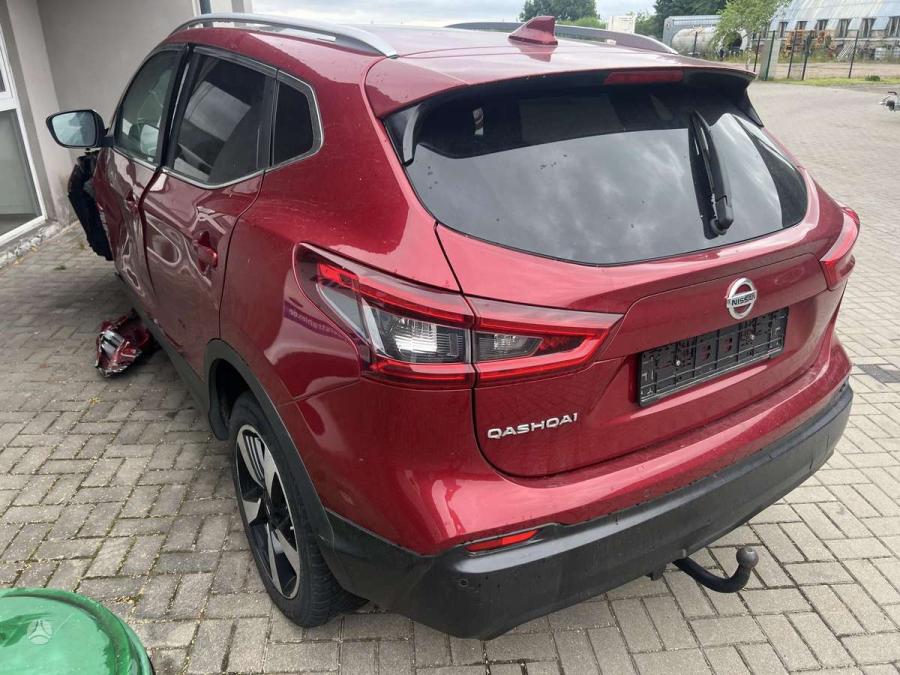 Sarkans Nissan Qashqai 2018 Šakiai, ar dzinēja tilpumu 1.20 L un nobraukumu 110 tūkst. km par 4999 €, foto 4 vietnē AUTOMOTO.COM.LV