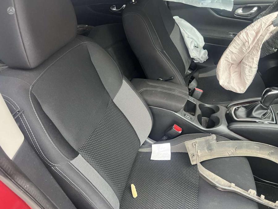 Sarkans Nissan Qashqai 2018 Šakiai, ar dzinēja tilpumu 1.20 L un nobraukumu 110 tūkst. km par 4999 €, foto 9 vietnē AUTOMOTO.COM.LV