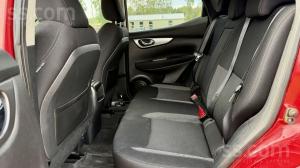 Red Nissan Qashqai 2018 in Riga, with an engine capacity of 1.20 L and mileage of 92 thousand km for 12300 €, photo 10 on AUTOMOTO.COM.LV