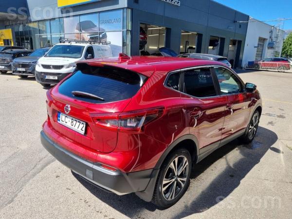 Nissan Qashqai 2018 Rīga vietnē Sarkans Nissan Qashqai 2018 Rīga, ar dzinēja tilpumu 1.20 L un nobraukumu 146 tūkst. km par 11900 €, foto 3 vietnē AUTOMOTO.COM.LV