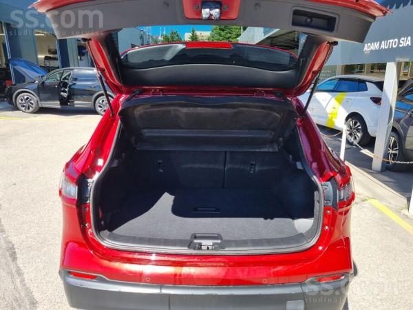 Nissan Qashqai 2018 Rīga vietnē Sarkans Nissan Qashqai 2018 Rīga, ar dzinēja tilpumu 1.20 L un nobraukumu 146 tūkst. km par 11900 €, foto 6 vietnē AUTOMOTO.COM.LV
