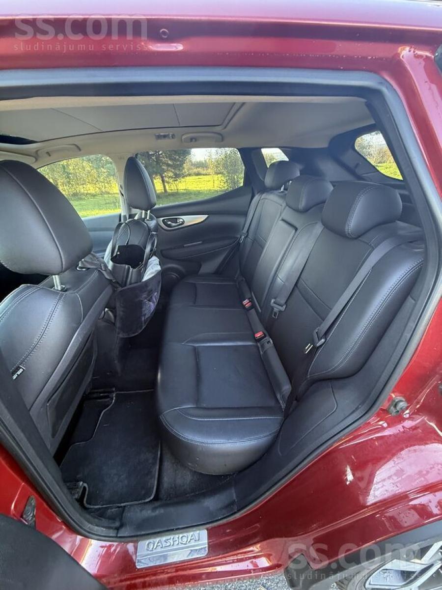 Sarkans Nissan Qashqai 2018 Rīga, ar dzinēja tilpumu 1.20 L un nobraukumu 120 tūkst. km par 9750 €, foto 3 vietnē AUTOMOTO.COM.LV