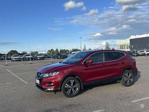 Sarkans Nissan Qashqai 2019 Viļņa, ar dzinēja tilpumu 1.33 L un nobraukumu 144 tūkst. km par 13300 €, foto  vietnē AUTOMOTO.COM.LV