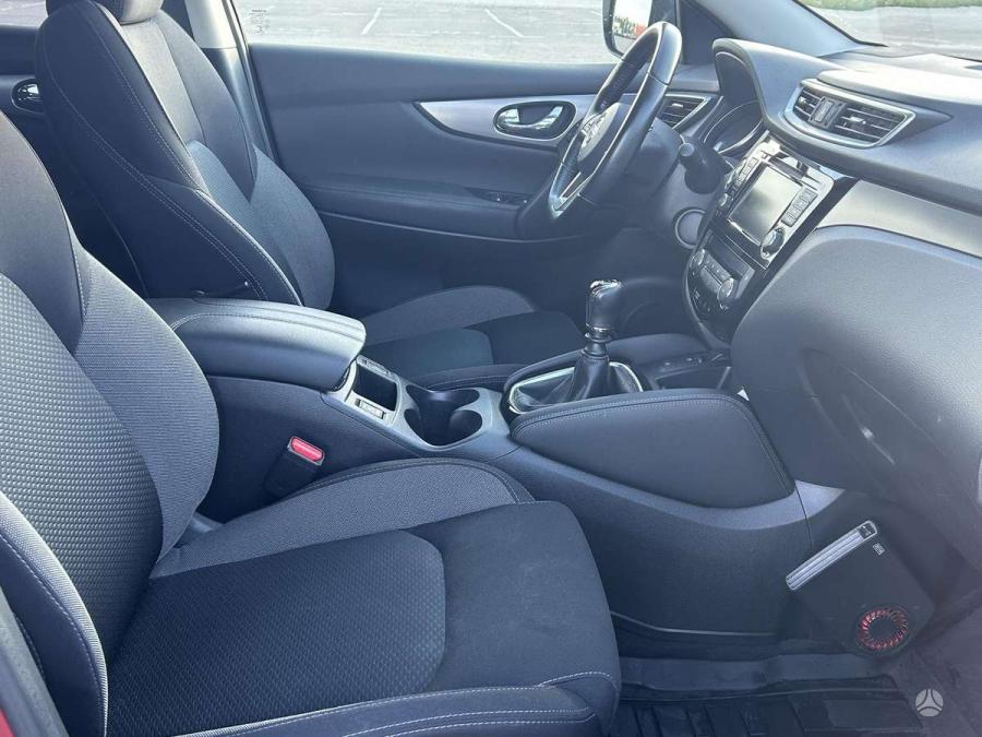 Sarkans Nissan Qashqai 2019 Viļņa, ar dzinēja tilpumu 1.33 L un nobraukumu 144 tūkst. km par 13300 €, foto 19 vietnē AUTOMOTO.COM.LV