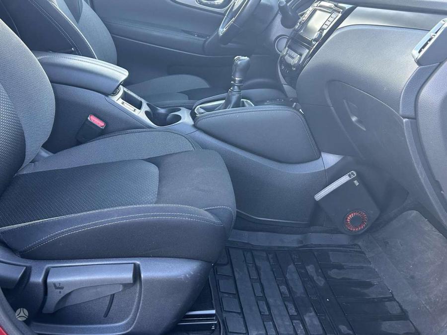 Sarkans Nissan Qashqai 2019 Viļņa, ar dzinēja tilpumu 1.33 L un nobraukumu 144 tūkst. km par 13300 €, foto 20 vietnē AUTOMOTO.COM.LV