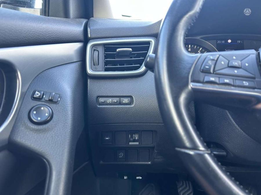Sarkans Nissan Qashqai 2019 Viļņa, ar dzinēja tilpumu 1.33 L un nobraukumu 144 tūkst. km par 13300 €, foto 33 vietnē AUTOMOTO.COM.LV