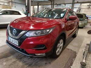 Red Nissan Qashqai 2019 in Vilnius, with an engine capacity of 1.33 L and mileage of 143 thousand km for 6800 €, photo  on AUTOMOTO.COM.LV